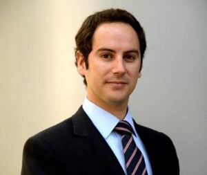 Francisco Cerda > Larrain y Asociados Abogados > Santiago > Chile ...